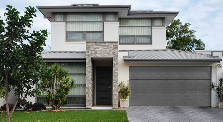 Classica Flush Garage Door | Amarr®