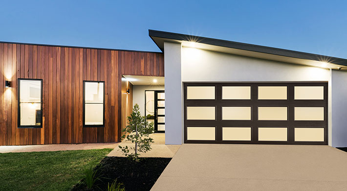Classica Full View Garage Door | Amarr®